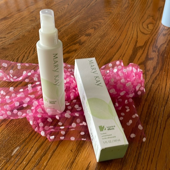Mary Kay | Skincare | Mary Kay Botanical Effects Freshen | Poshmark